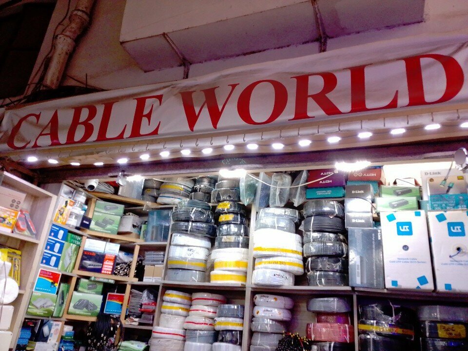 Kablo firmaları Cable world, Karaçi, foto