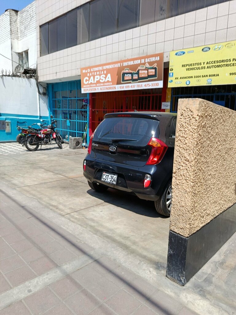 Otomobil servisi M&c Automotive, Lima, foto