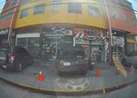 Urban Store Girls (Santa Cruz de la Sierra, Distrito Municipal 7, Subdistrito 86, Calle 5 Este, 8), giyim mağazası  Bolivya'dan