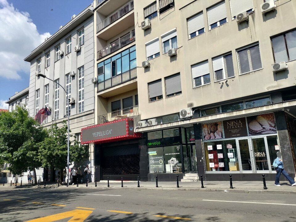 Tiyatrolar Teatar Odeon, Belgrad, foto