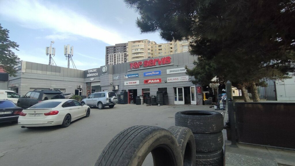 Jant ve lastikçiler Wheels Sale Michelin, Bakü, foto