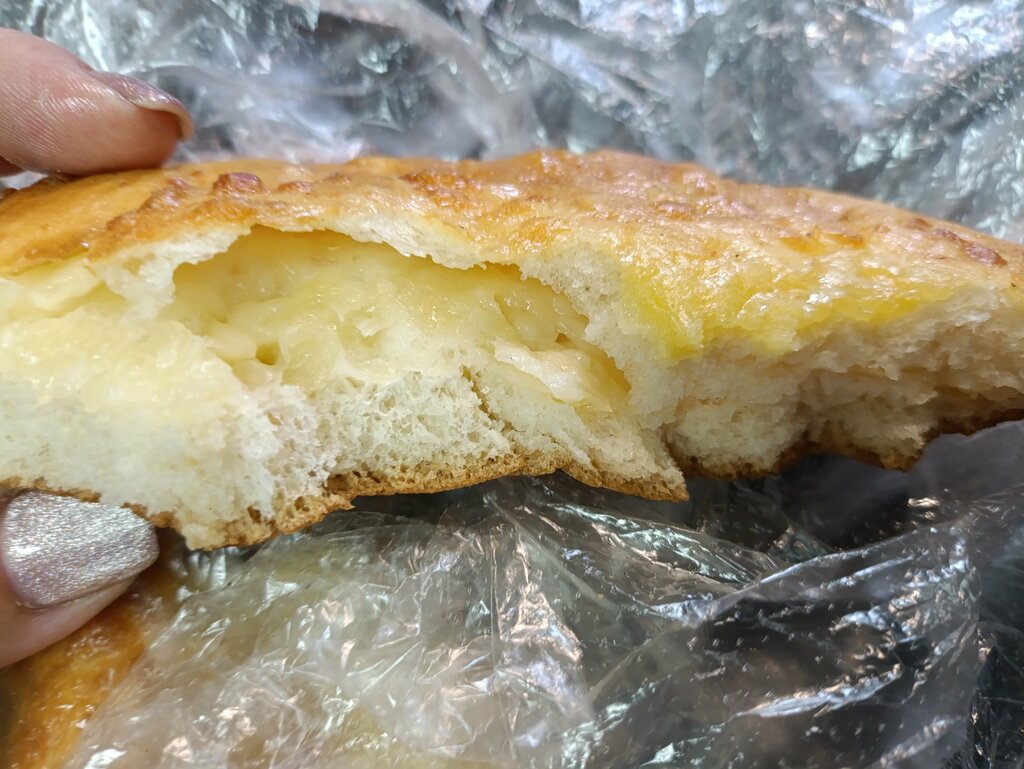 Ekmek fırını Грузинский пури, Rostov‑na‑Donu, foto