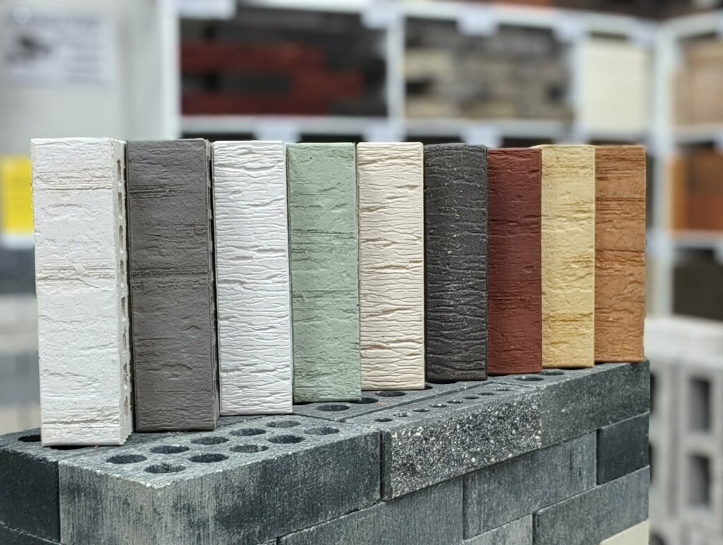 Tuğla firmaları Maxsnab, Krasnodar, foto