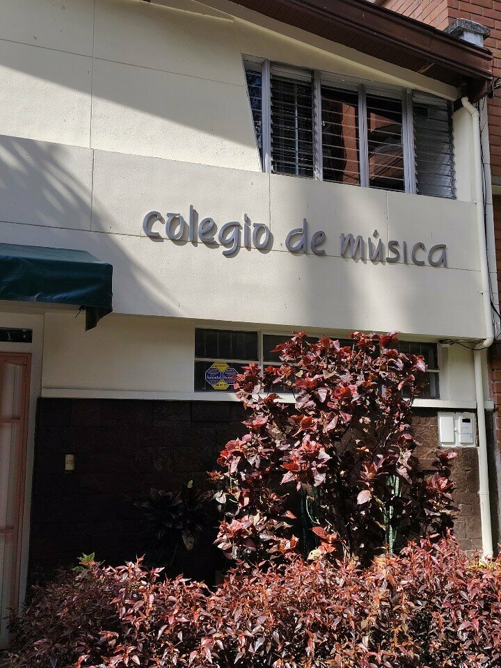 Müzik okulları ve konservatuarlar Colegio De Música De Medellín, Medellin, foto