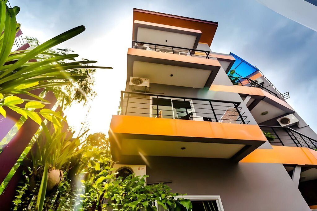 Otel Baan Yuyen Karon Guesthouse, Phuket Eyaleti, foto