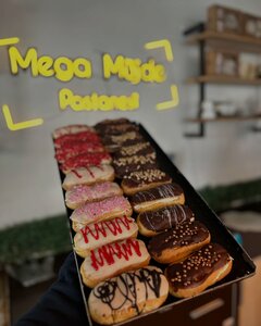 Mega Müjde Pastanesi (Cumhuriyet Mah., Fevzi Çakmak Cad., No:13, Banaz, Uşak), pasta, şekerleme ve tatlı  Banaz'dan