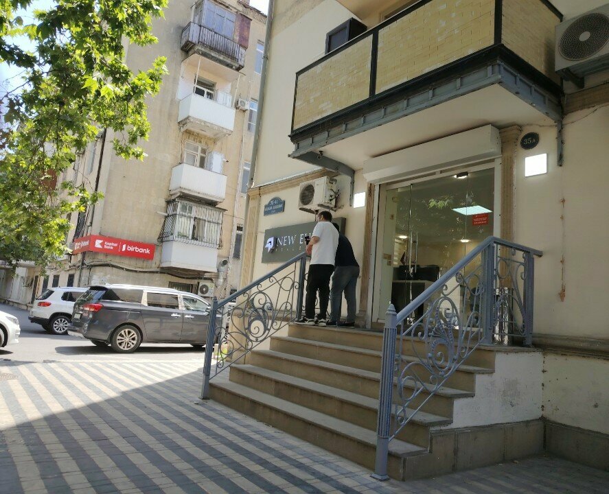 Emlak ofisi New Europe, Bakü, foto