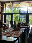 Тинатин (40 let Oktyabrya Avenue No:79), restoran  Pyatigorsk'tan