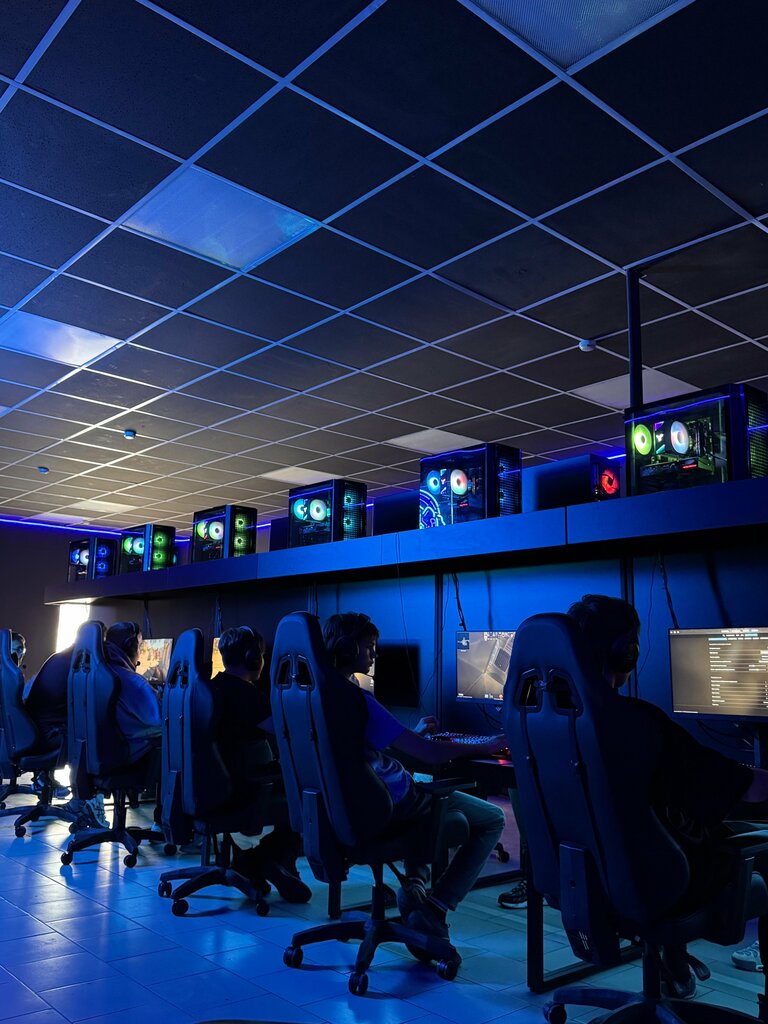 Bilgisayar kulübü КиберТайга, , foto