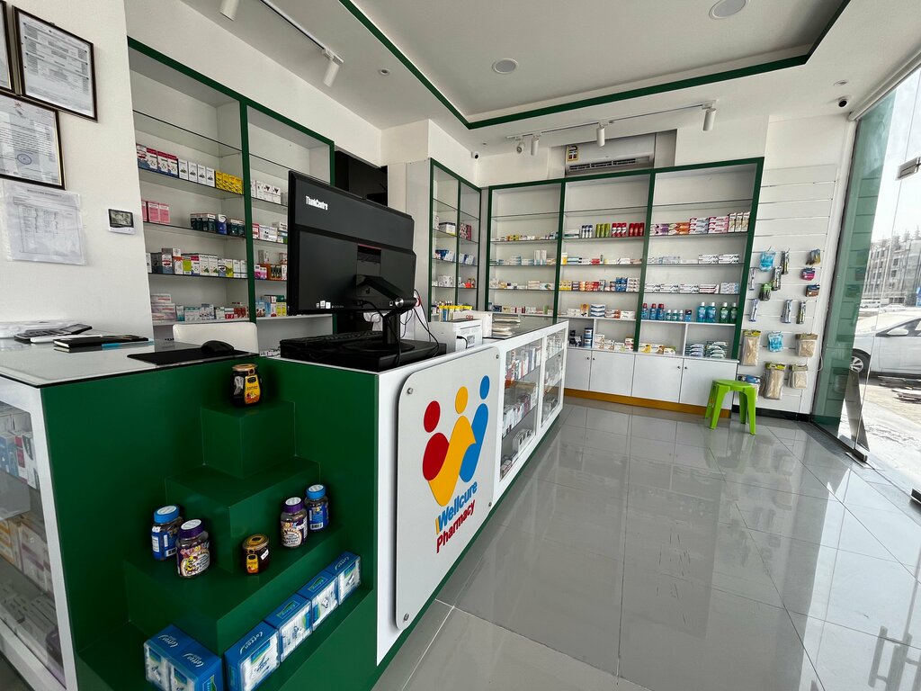 Eczaneler Wellcure Pharmacy, Es‑Sib, foto