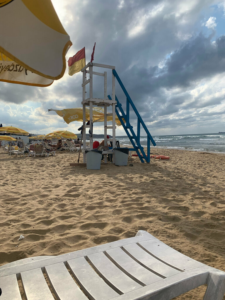 Plaj Non Stop Beach, İstanbul, foto