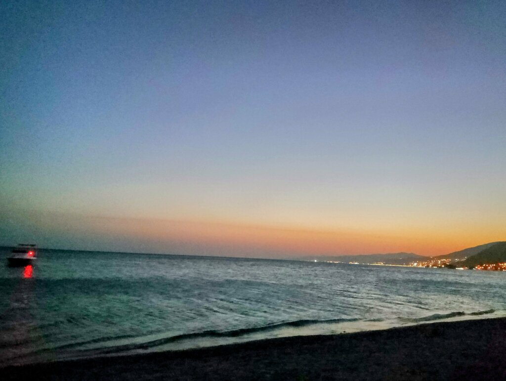 Plaj Çınaraltı Plajı, Edremit, foto