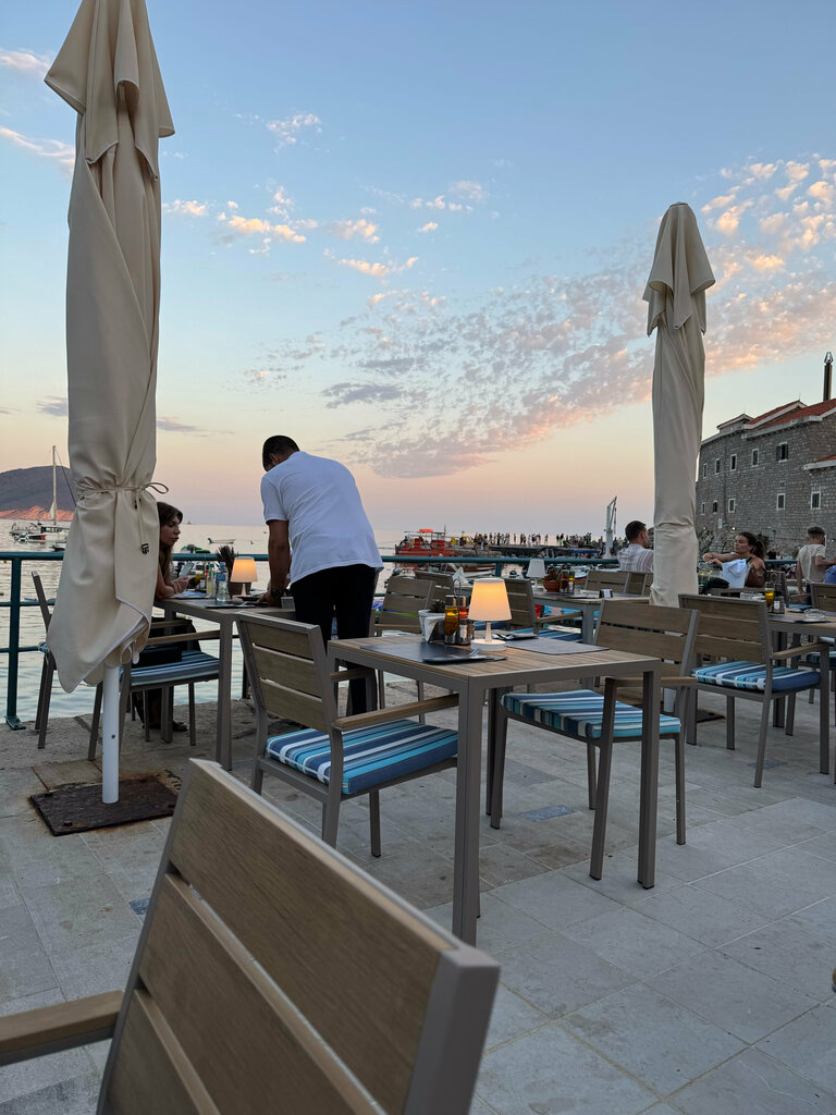 Restoran Орада, Dünya, foto