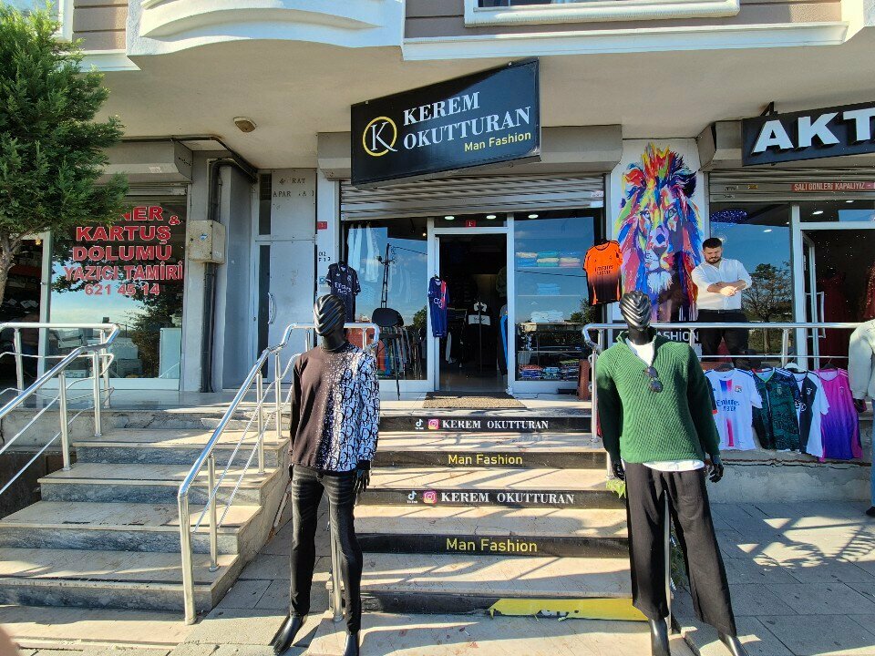 Giyim mağazası Kerem Okutturan Giyim, İstanbul, foto