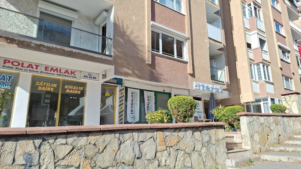 Emlak ofisi Polat Emlak, İstanbul, foto