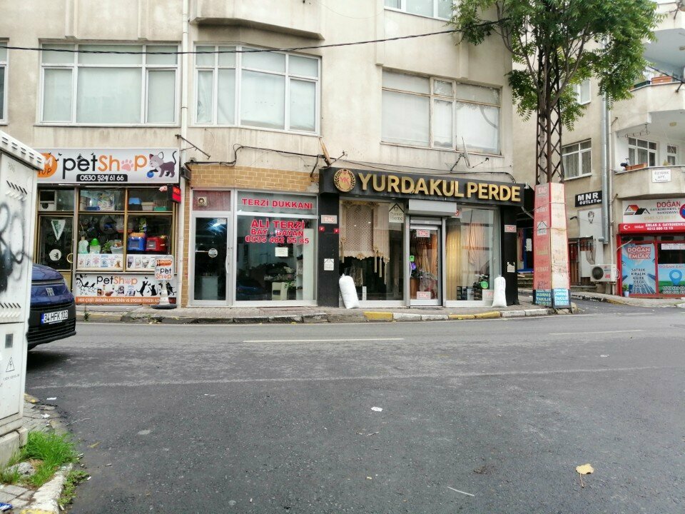 Terziler Terzi Dükkani Ali Terzi Bay - Bayan, İstanbul, foto