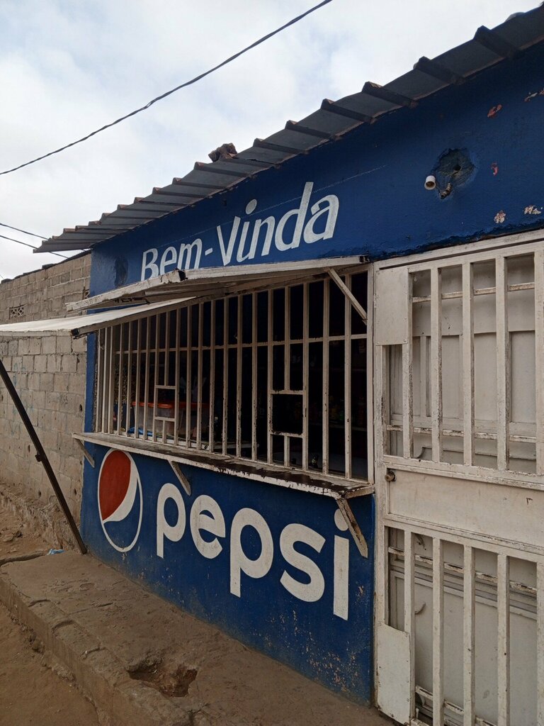 Alkolsüz içecekler Cantina bem vinda, Loanda, foto