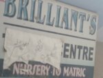 Brilliants Academy (Jamia Millia Road No:S6), eğitim merkezleri  Karaçi'den