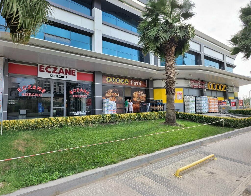 Eczaneler Kızılcıklı Eczanesi, Bursa, foto