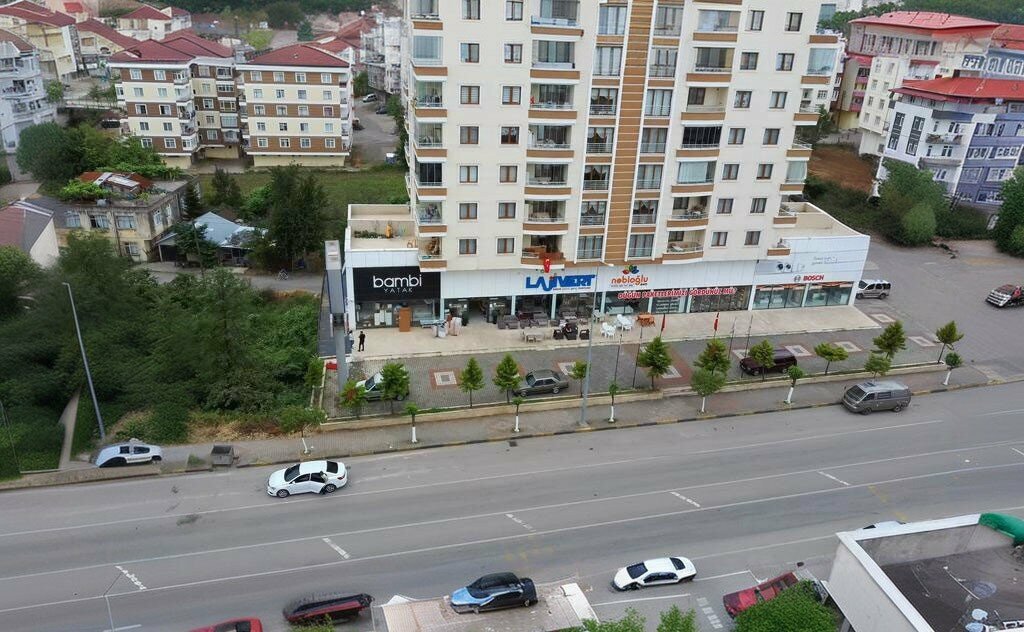 Büyük mağazalar Nebioğlu Avm, Görele, foto