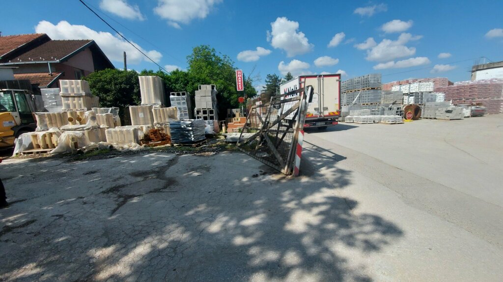 Yapı mağazası Braca Drinic, Novi Sad, foto