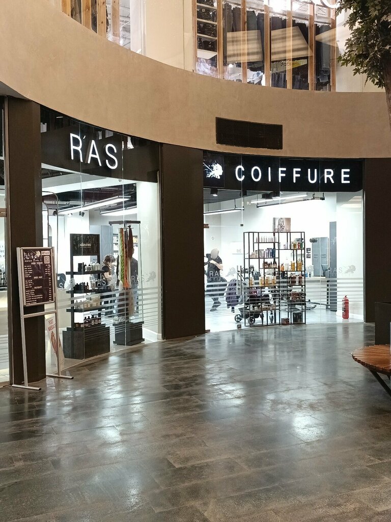 Kuaförler Ras Kuaför Taksim, İstanbul, foto