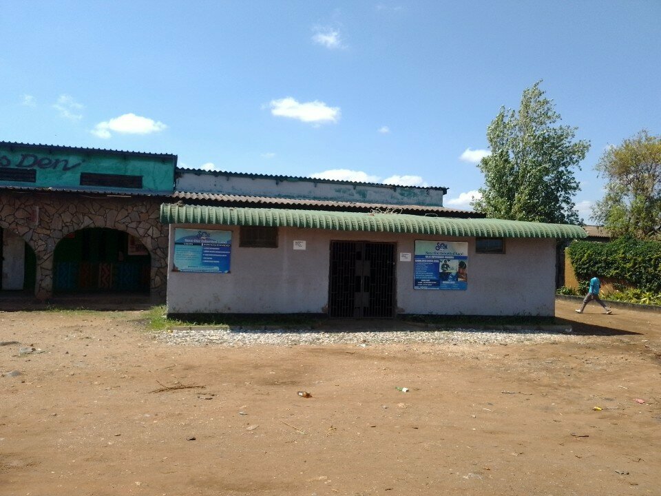 Eğitim merkezleri Save our inherited land, Lusaka, foto