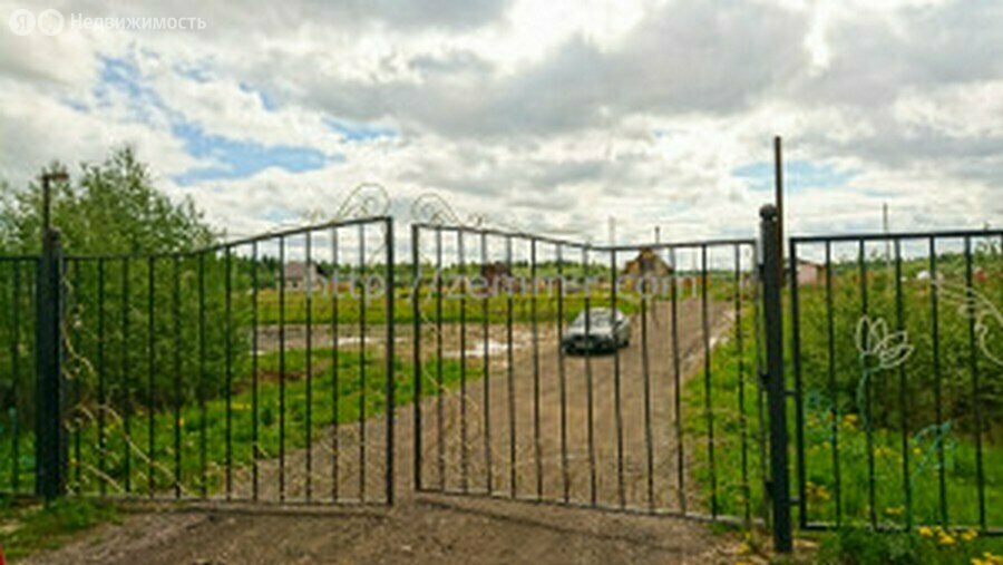 Yazlık yerleşim Солнечная Поляна, Saint‑Petersburg ve Leningradskaya oblastı, foto