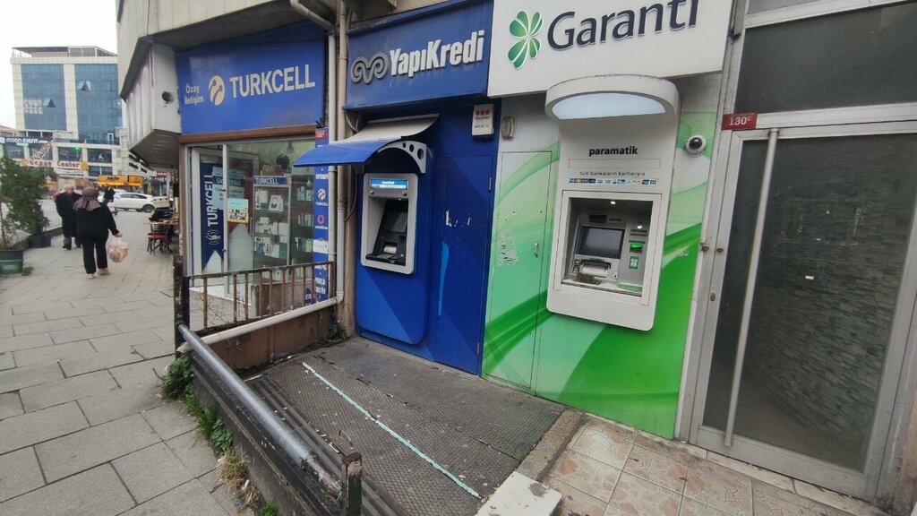 ATM'ler Yapı Kredi, İstanbul, foto