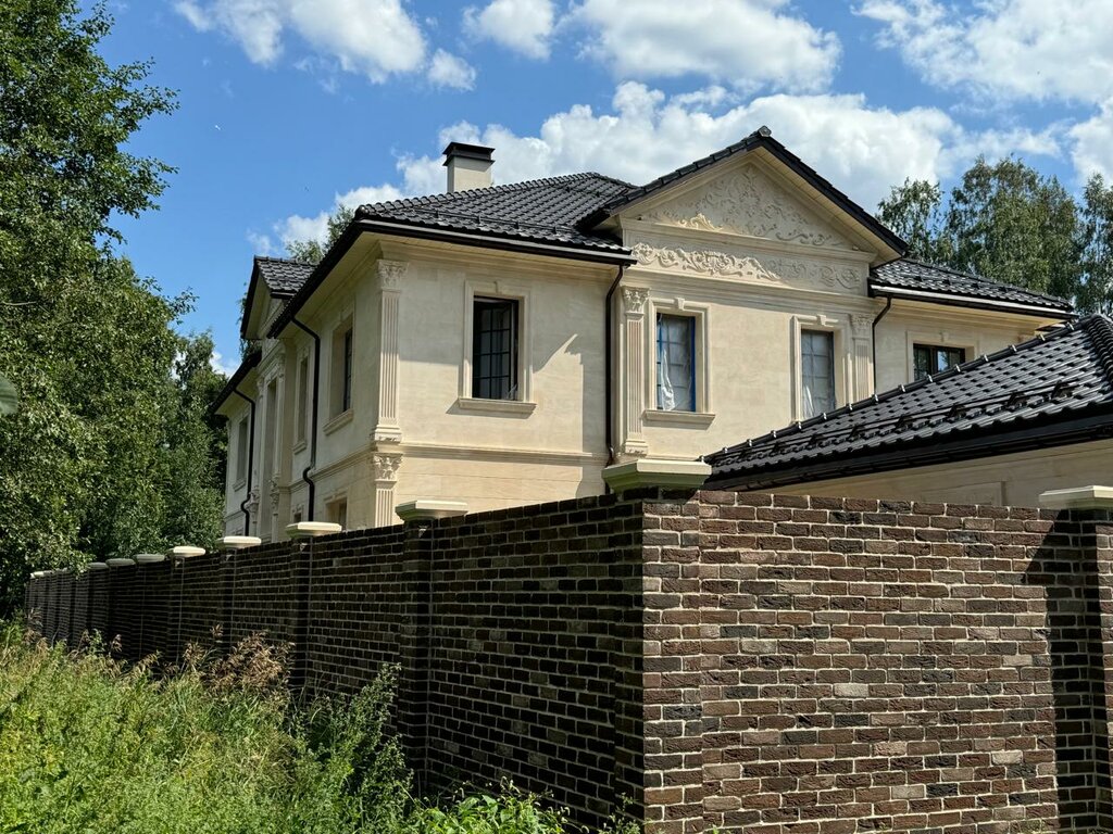 Kaplama malzemeleri Dagestanskiy kamen, Saint‑Petersburg, foto