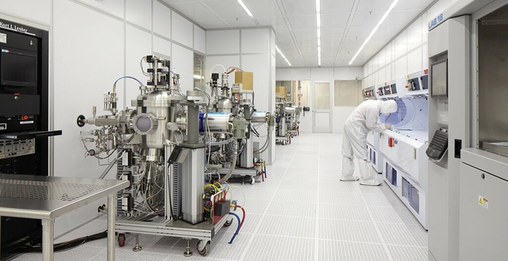 Laboratuvar ekipmanları National Scientific Equipment Company, Abu Dabi, foto
