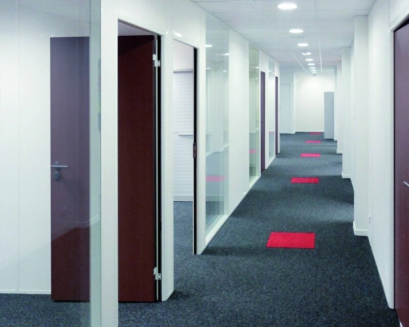 i̇ç mimarlık firmaları The Cloisons Leaders in Operable Walls & Glass Partition Solutions, Dubai, foto