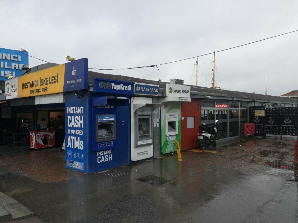 ATM'ler Yapı Kredi, İstanbul, foto