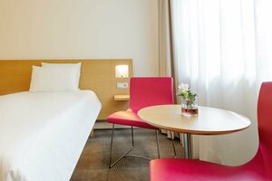 Novotel Aachen City (North Rhine-Westphalia, Städteregion Aachen, Aachen, Peterstraße), otel  Aachen'den