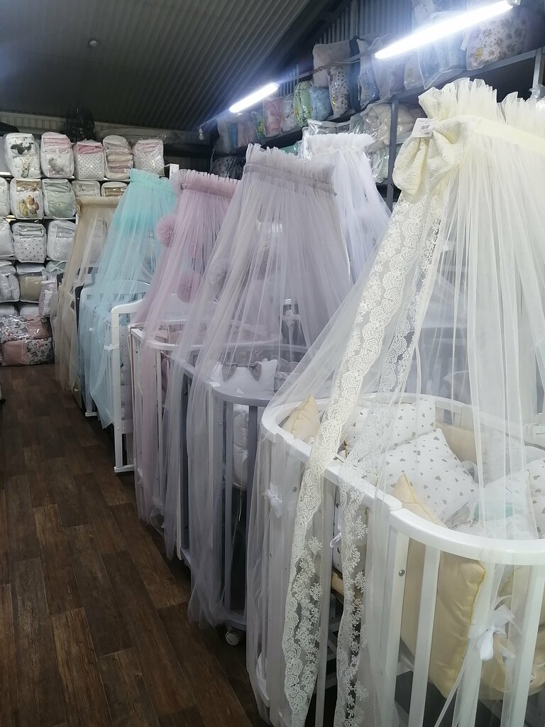 Çocuk mağazaları Uhtyshka, Kostanay, foto