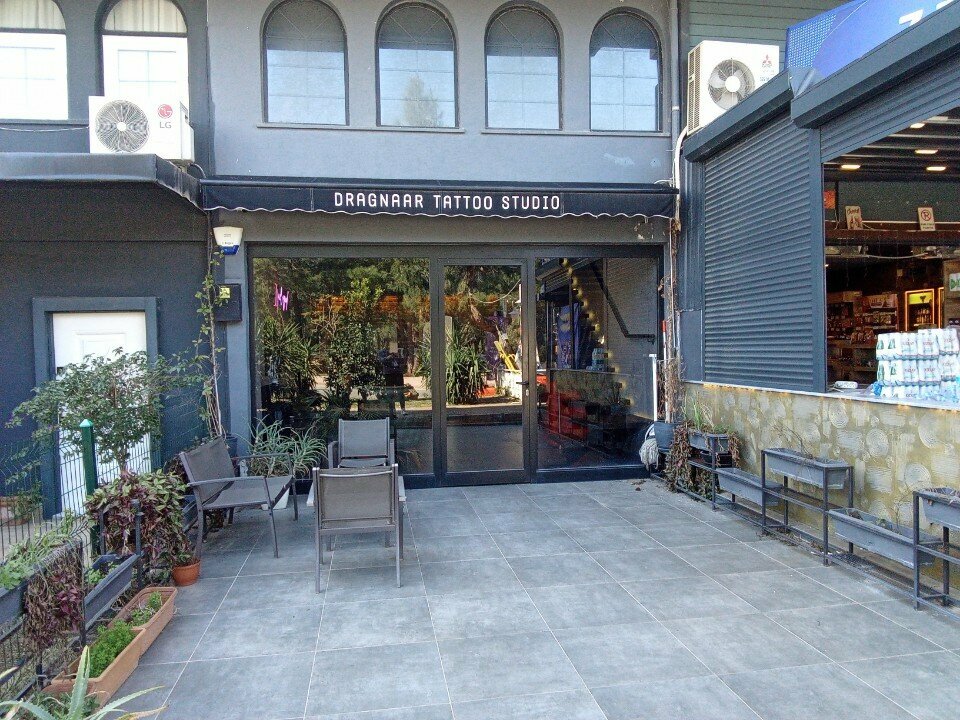 Dövmeciler DragNaar Tattoo, Antalya, foto
