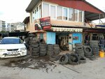 Emirhan Oto Lastik (Adalet Mah., 1645/2 Sok., No:1, Bayraklı, İzmir), oto lastik tamiri  İzmir'den