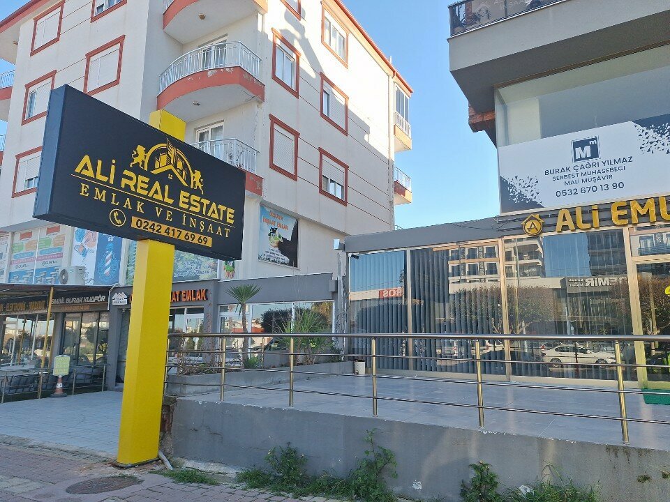Emlak ofisi Ali Real Estate & İnşaat Gayrimenkul Danışmanlık, Antalya, foto