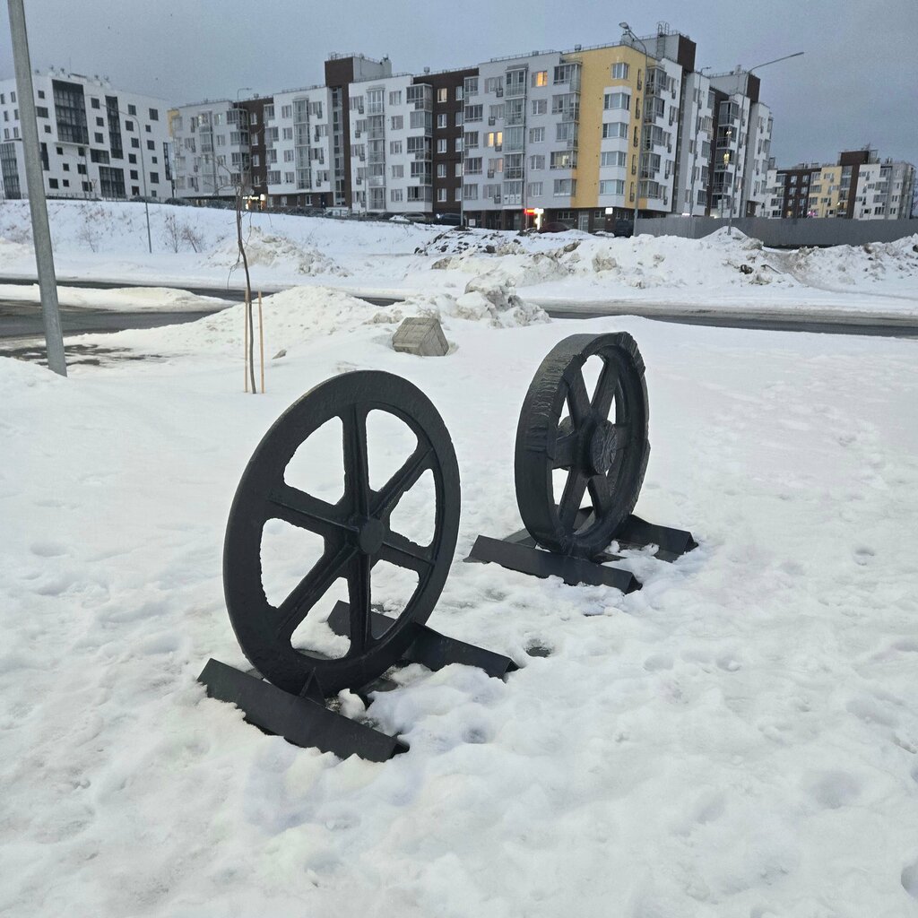 Dekorasyon ve süsleme, onur panosu Техно-арт-аллея, Petrozavodsk, foto