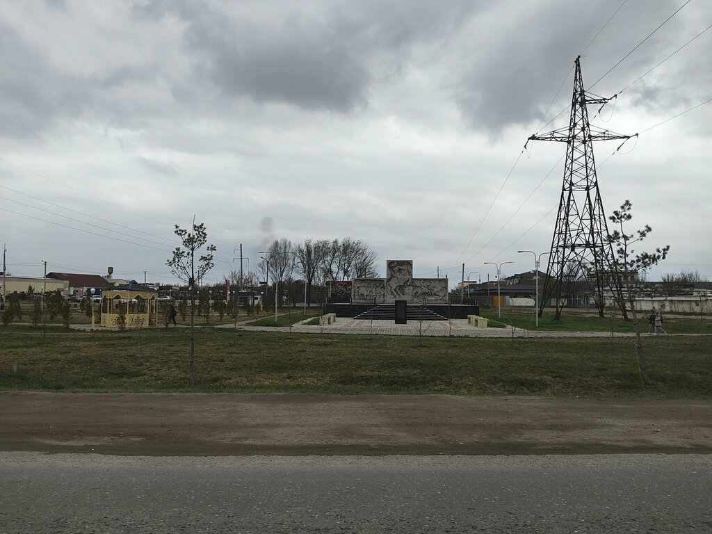 Anıt, heykel Tauke Khan Monument, Taraz, foto