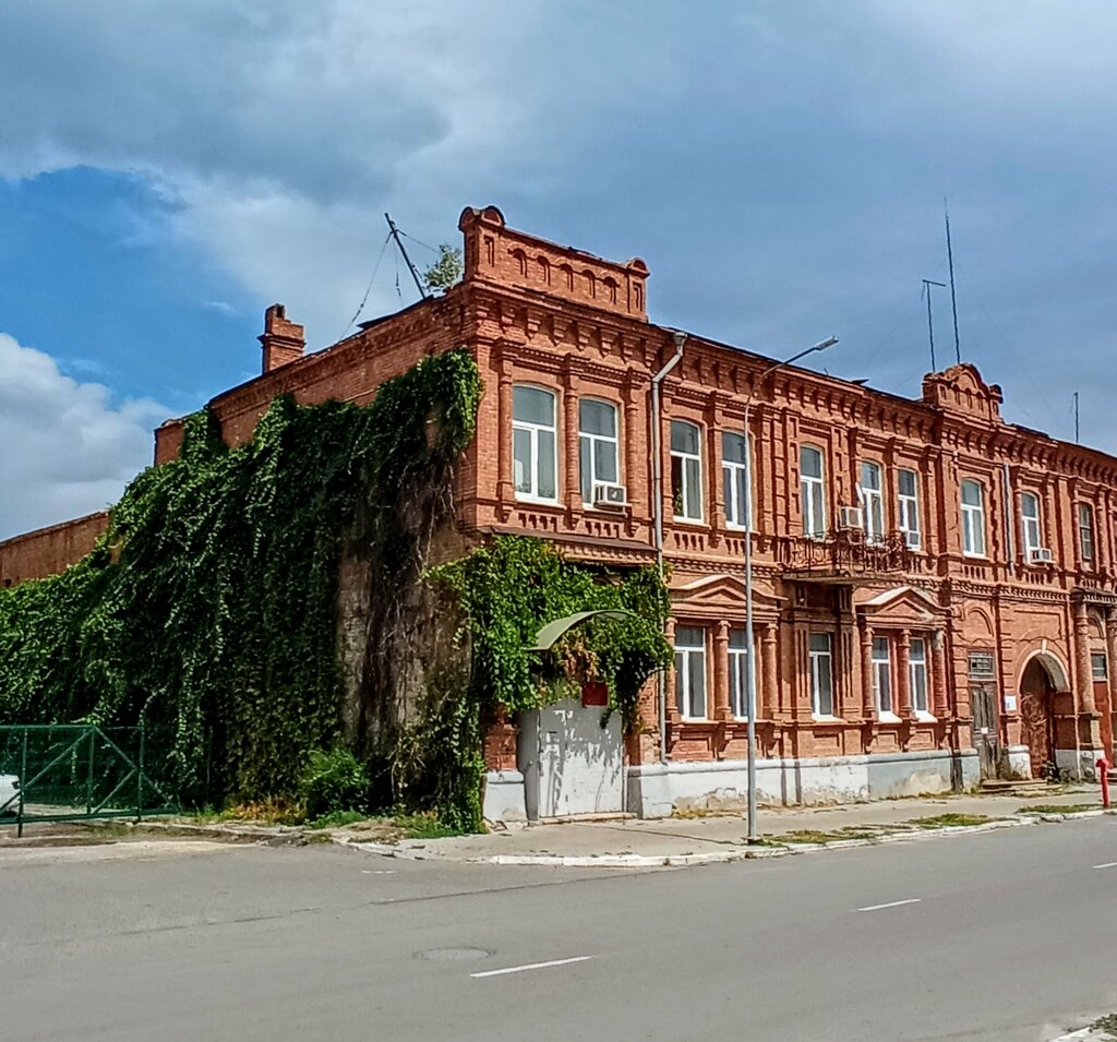 Turistik yerler Дом Якова Шнайдера, 1902 год, Kamyşin, foto