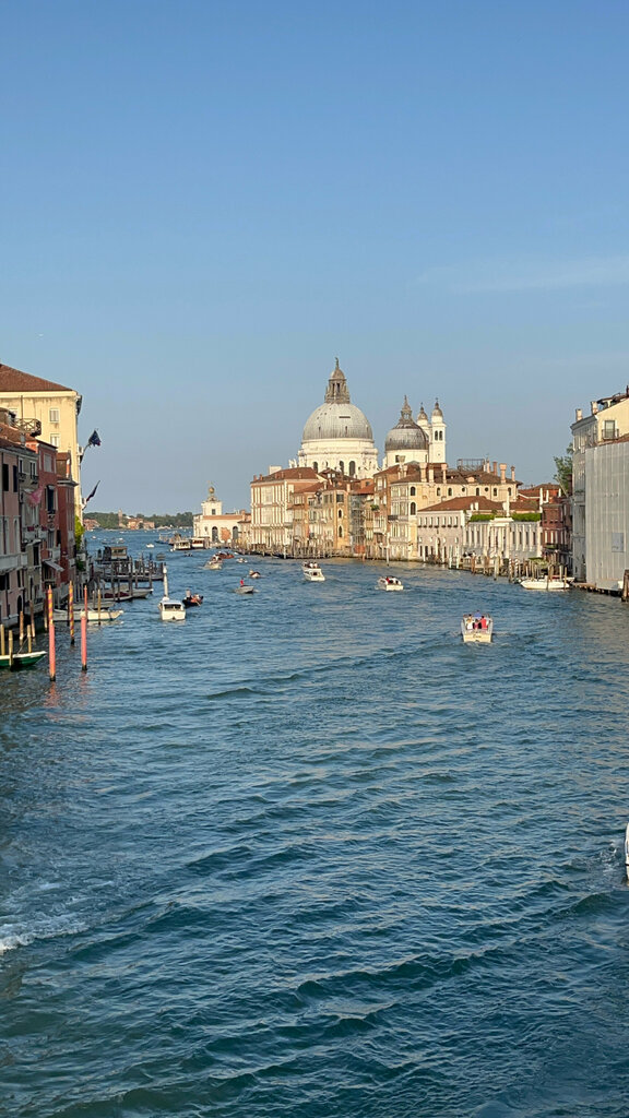 i̇skele Ferry Terminal Academia DX, Venedik, foto