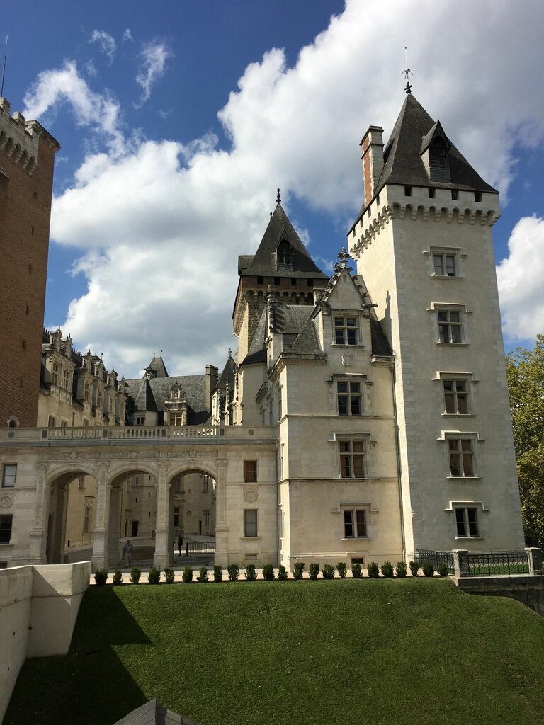 Otel Hotel Bosquet Pau Centre, Pau, foto