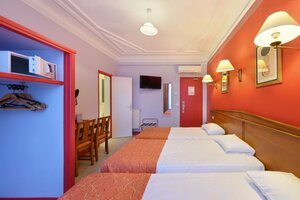 Hôtel Richmond (Rue de Dunkerque No:15), otel  Paris'ten