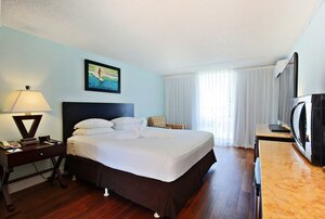 Hotel La Croix (Hawaii, City and County of Honolulu, Honolulu, Kalakaua Avenue), otel  Honolulu'dan