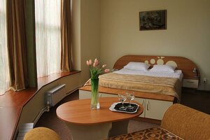 De Muazel (ulitsa Lenina No:2/1, Goryachiy Klyuch), otel  Goriaçi Kliuç'tan