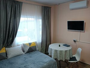 Papa Karlo (ulitsa Karla Libknekhta No:35), otel  Voronej'den