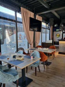 Friends (Mozhayskoye shosse No:6, Bolshie Vyazyomy Working Village), restoran  Moskova ve Moskovskaya oblastından