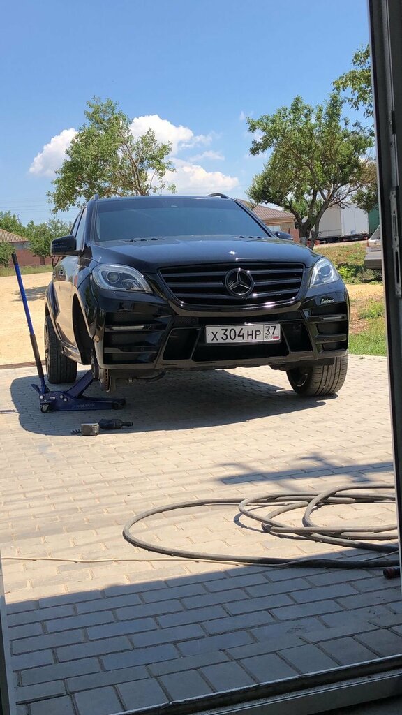 Oto lastik tamiri Шиномонтаж, Kırım Cumhuriyeti, foto