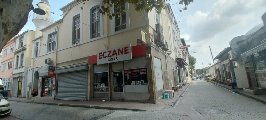 Eczaneler Çınar Eczanesi, İstanbul, foto